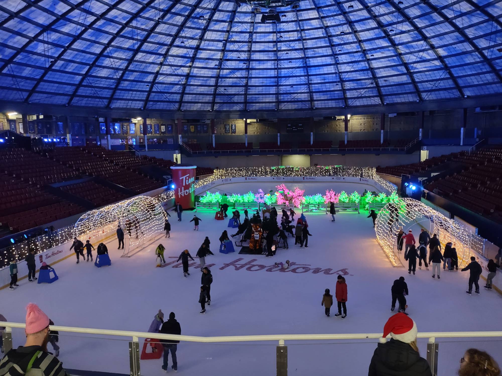 7 Holiday Skating Spots in Metro Vancouver - Vancouver Mom
